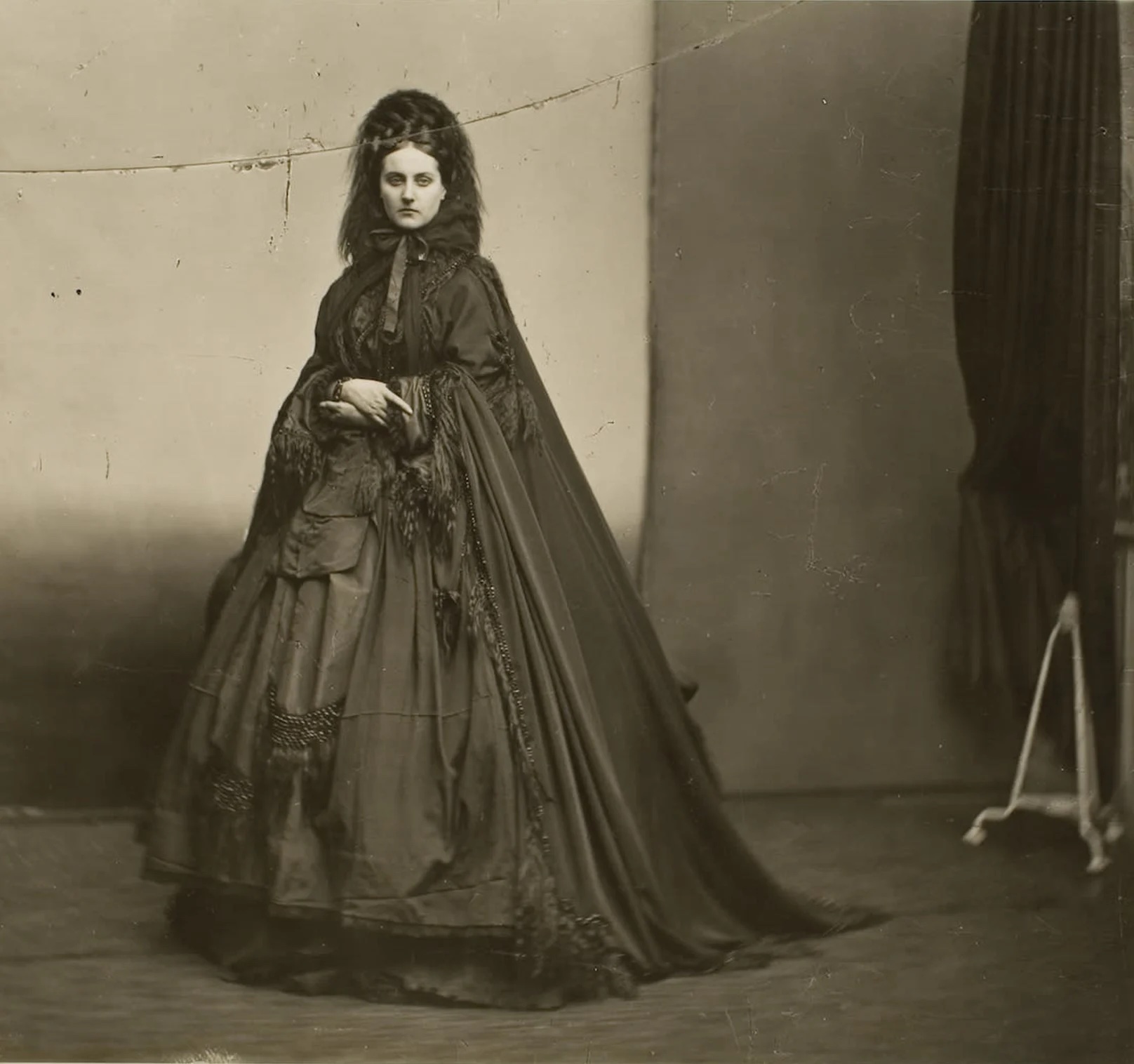 Francis Hodgson | Writing About Photographs