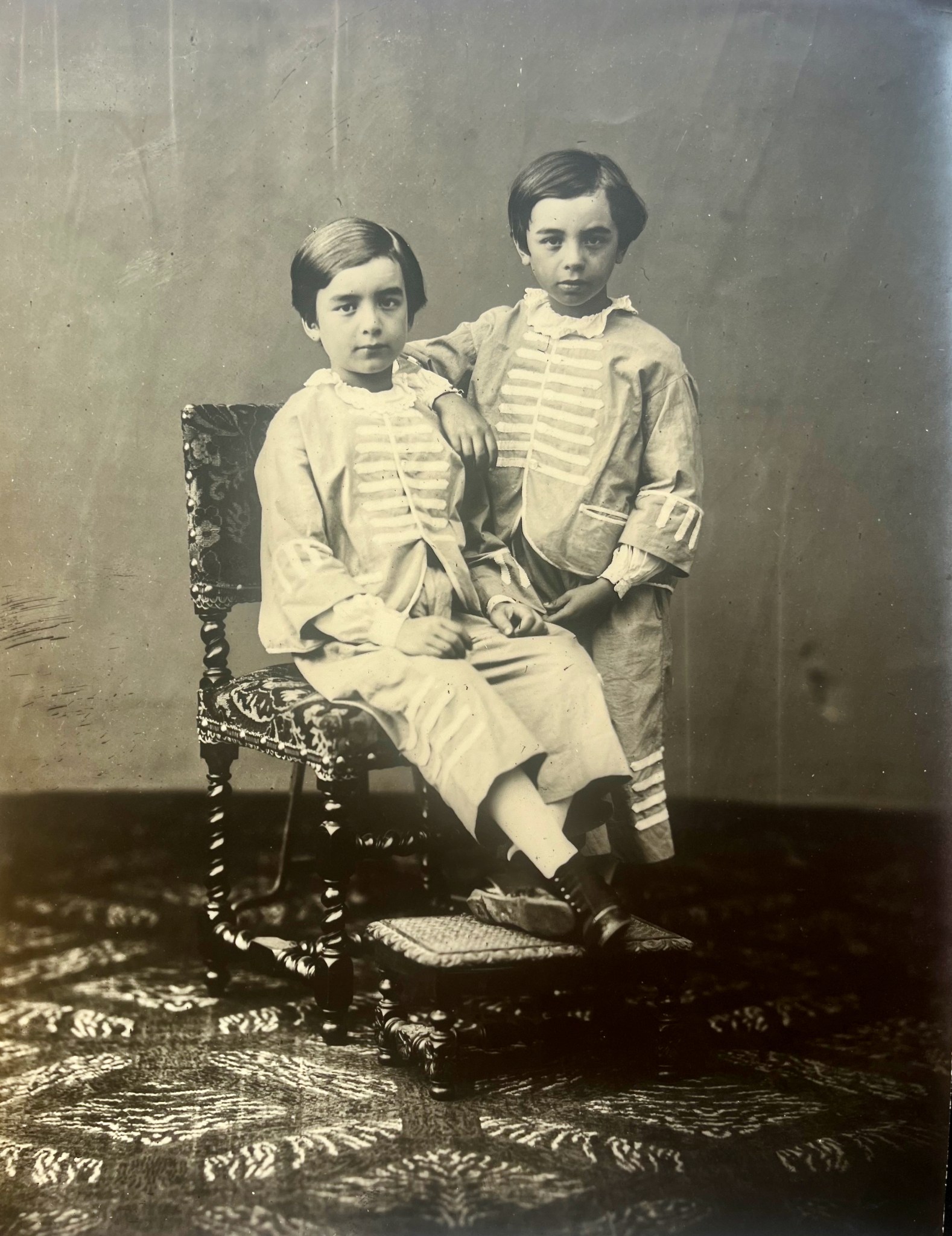 Francis Hodgson | Writing About Photographs