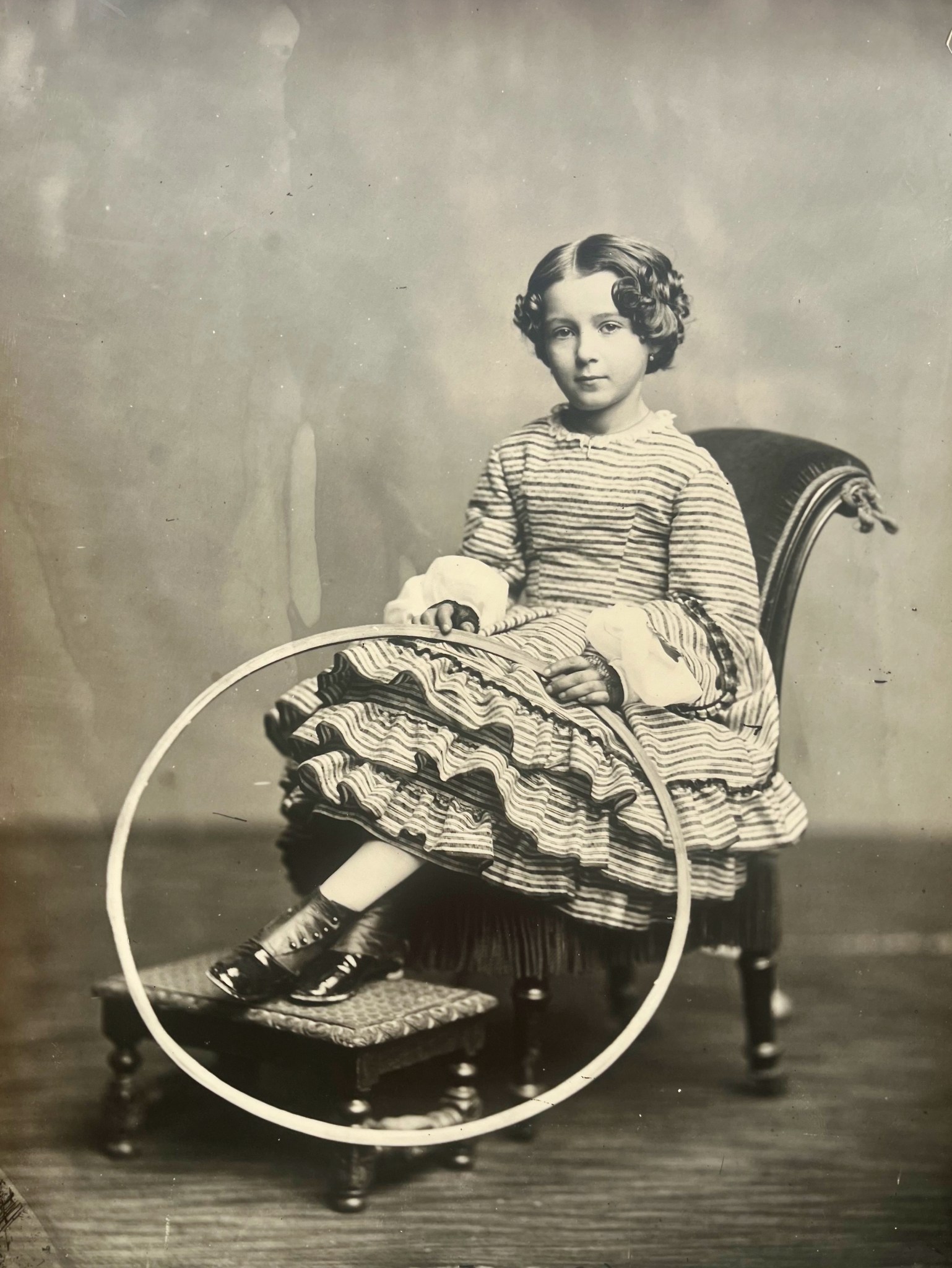 Francis Hodgson | Writing About Photographs